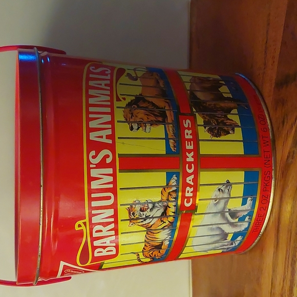 Nabisco | Accents | Vintage Barnums Animals Cracker Collector Tin ...